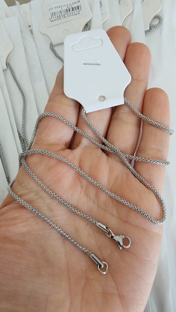 Cadena hueca 2mm x 55cm – AB Acero